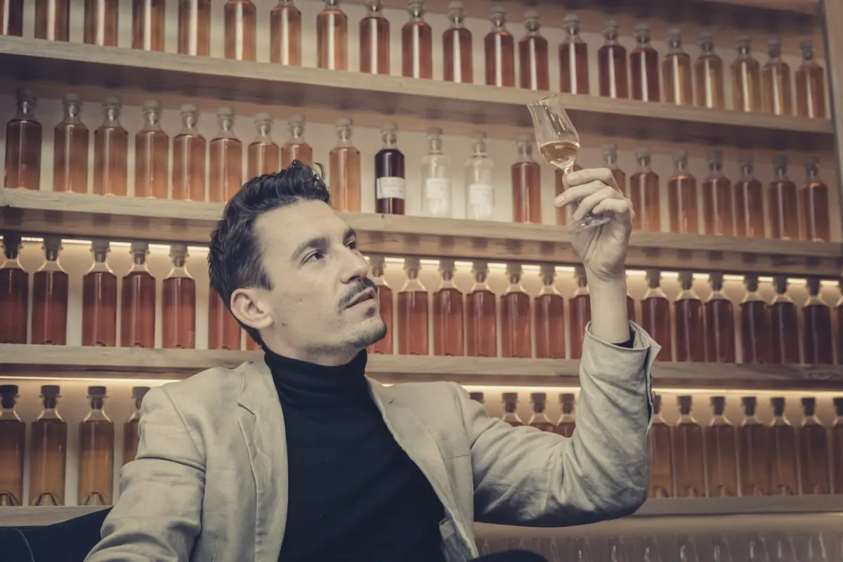 Private cask - Barge 166